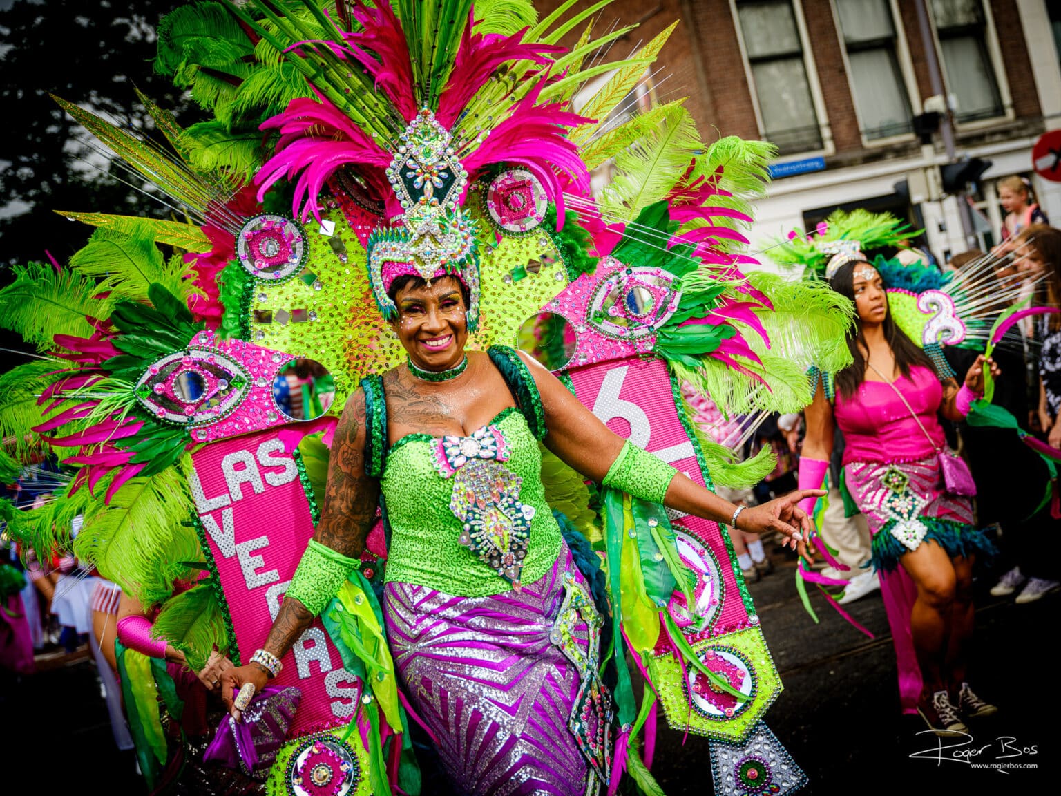 De mooiste foto's van het Zomercarnaval Rotterdam 2023 event - Rogier ...